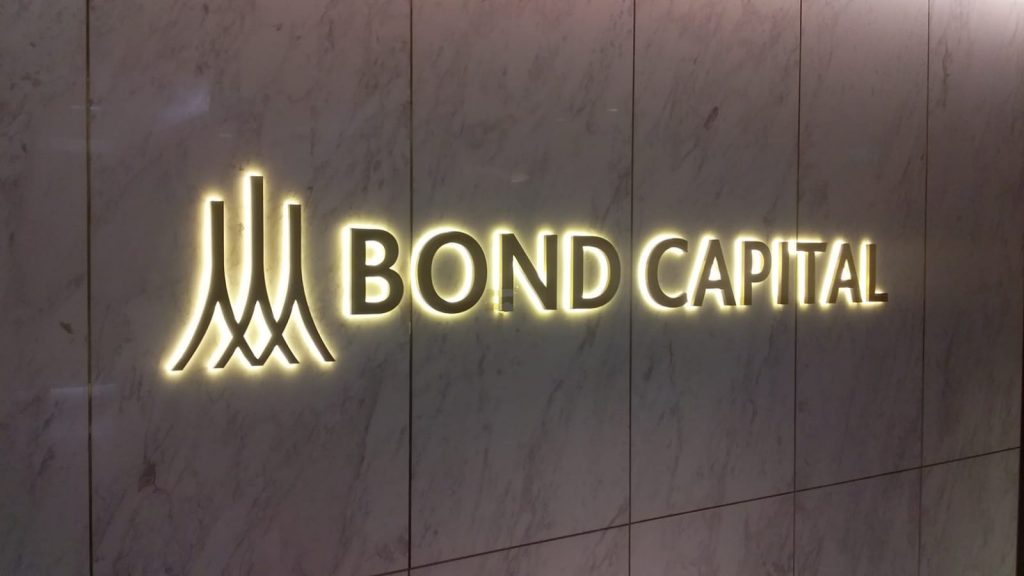 Blog – How Color of Lights Affect the Final Outlook of Signage